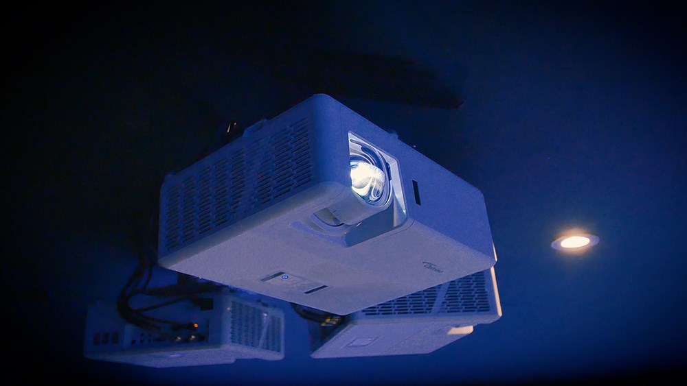 Case Study: Become a Formula 1™ Racing Driver with Base Performance ...